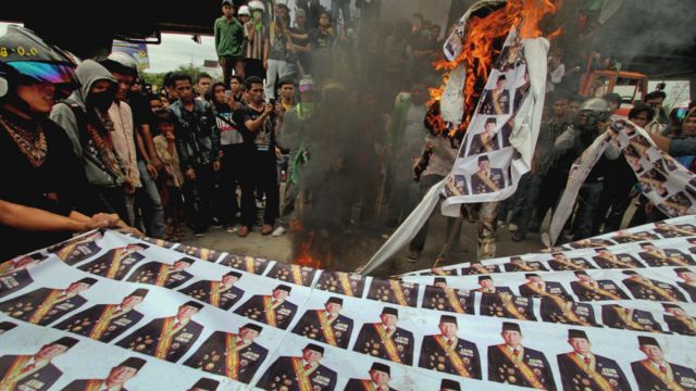 Unjuk rasa menentang kenaikan BBM - BBC News Indonesia