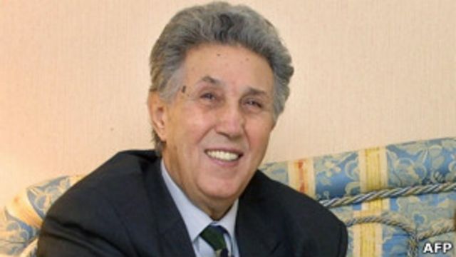 L’Algérie rend hommage à Ben Bella - BBC News Afrique