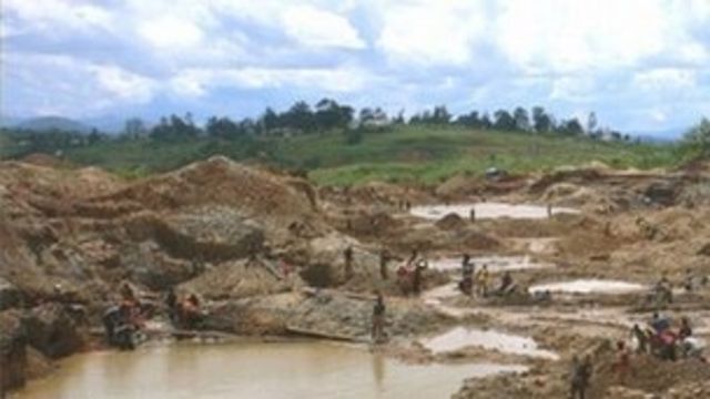 RDC : les mines échappent aux miliciens - BBC News Afrique