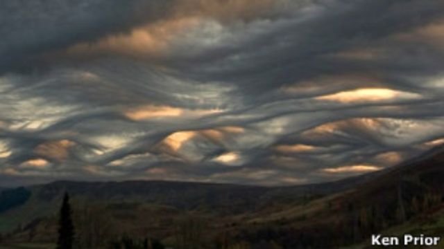 "Undulatus asperatus" o la pasión por observar las nubes - BBC News Mundo