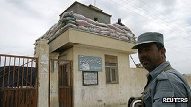 Los otros niños de la guerra en Pakistán - BBC News Mundo