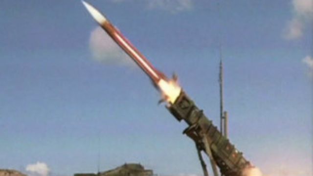Cómo operarán los misiles Patriot para "disuadir" a Siria - BBC News Mundo