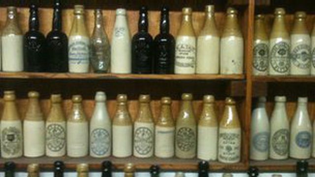 Memburu botol kuno era Ratu Victoria - BBC News Indonesia