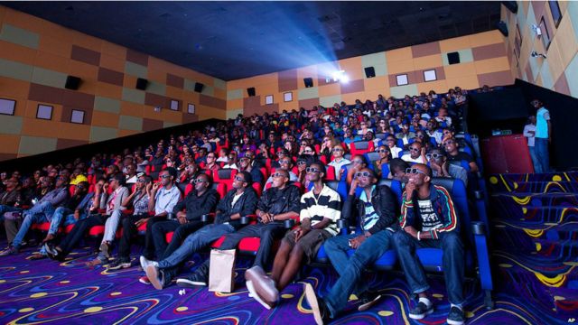 En Images - BBC News Afrique