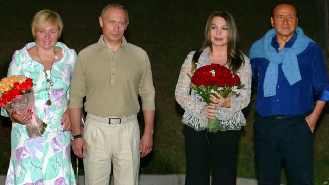 Фото: мгновения из супружеской жизни Путиных - BBC News Русская служба