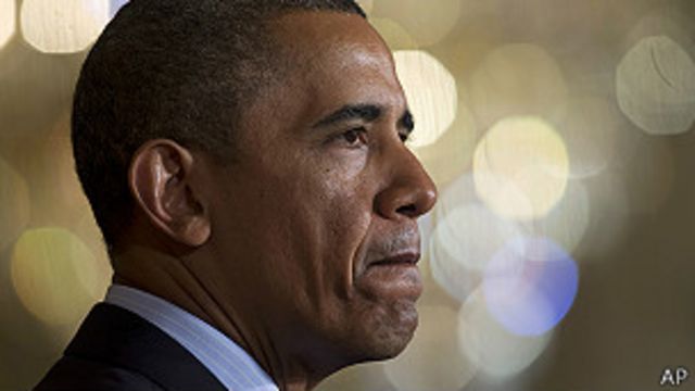 Os cinco escândalos que rondam Obama - BBC News Brasil
