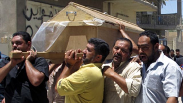 قتلى وجرحى في سلسلة هجمات مسلحة بالعراق Bbc News عربي