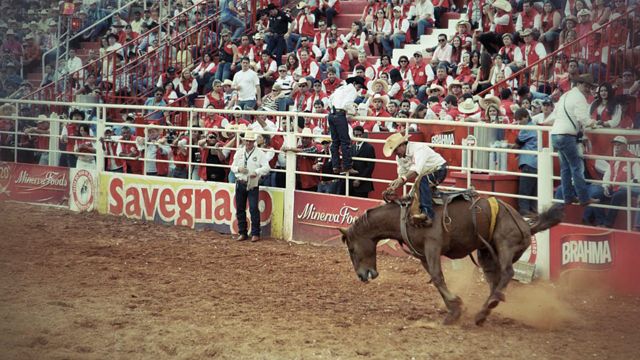 En fotos: Brasil se viste de cowboy - BBC News Mundo