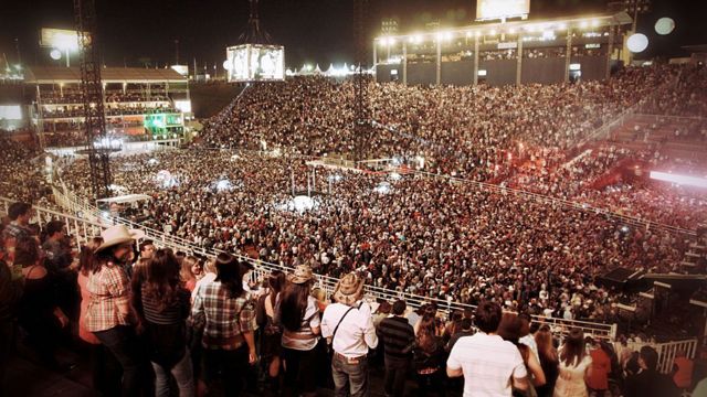 En fotos: Brasil se viste de cowboy - BBC News Mundo