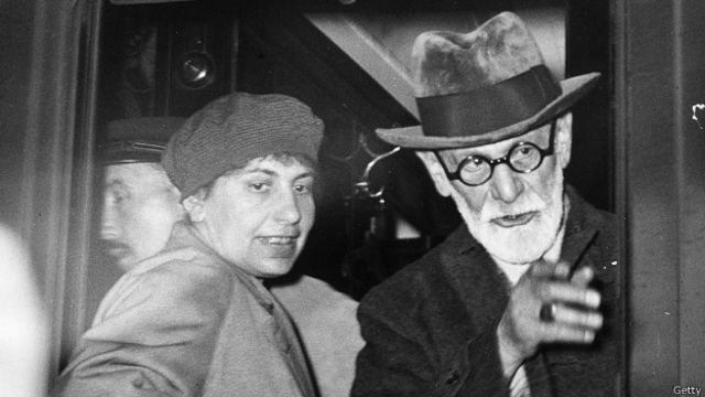 Cómo una hija de Freud causó impacto en el psicoanálisis - BBC News Mundo