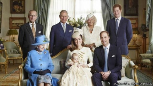 Foto terbaru Pangeran George dirilis - BBC News Indonesia