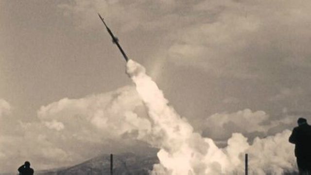 كيف سعى لبنان لغزو الفضاء - BBC News عربي