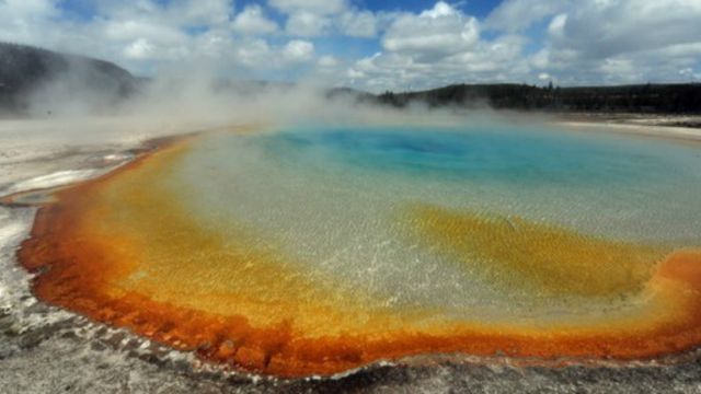 Gunung berapi 'super' di bawah Yellowstone - BBC News Indonesia