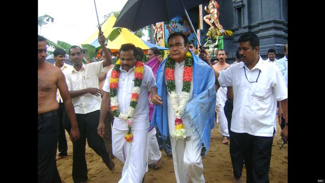 තයිපොන්ගල් දා සාමය වෙනුවෙන් පැතුමක් - BBC News සිංහල