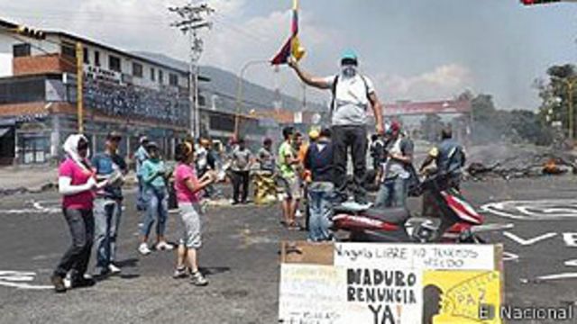 Cómo se viven las protestas fuera de Caracas - BBC News Mundo