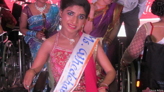 मिलिए भारत की पहली मिस इंडिया व्हीलचेयर से - BBC News हिंदी