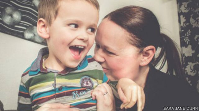 Fotografías para desafiar los mitos sobre los niños autistas - BBC News ...