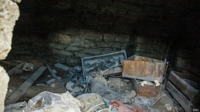 Əziz Kərimovun fotobloqu: Hövsanın sərdabələri - BBC News Azərbaycanca