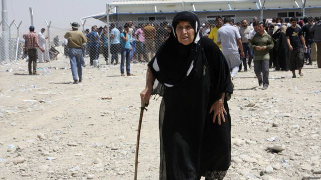 بالصور سيطرة مسلحين على مدينة الموصل Bbc News عربي
