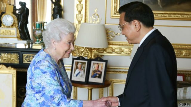 Primer ministro de China se reúne con la reina Isabel y David Cameron ...