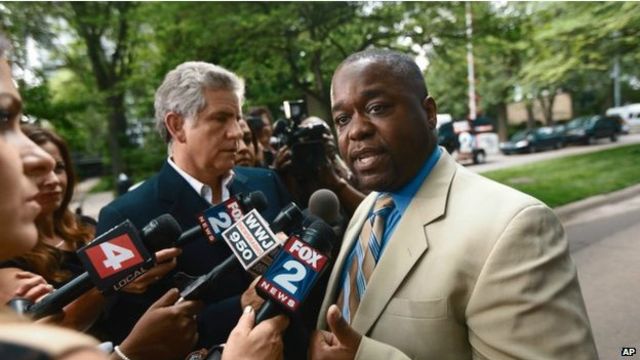 EE.UU.: encuentran en el sótano de su casa a niño que llevaba 11 días ...