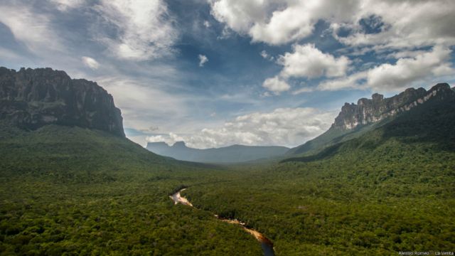En fotos: el misterioso mundo subterráneo de los tepuyes - BBC News Mundo