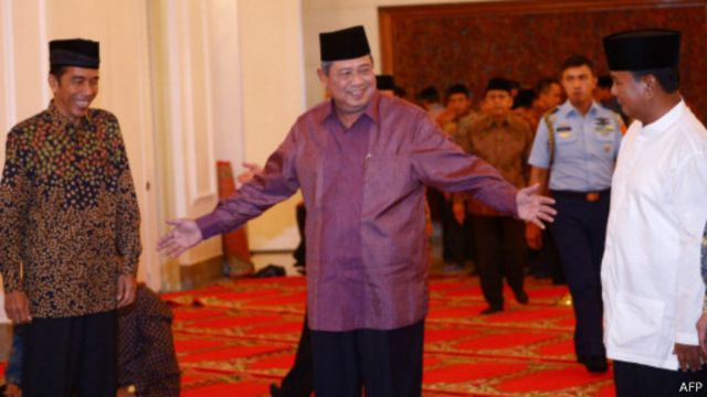 SBY mempertemukan Jokowi-Prabowo - BBC News Indonesia