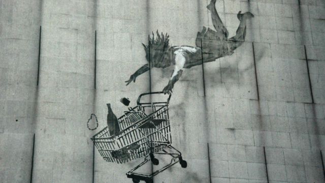 Karya Banksy di sejumlah sudut London - BBC News Indonesia
