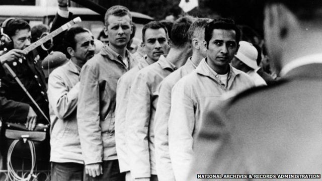 Everett Alvarez: de prisionero de guerra de Vietnam a multimillonario ...