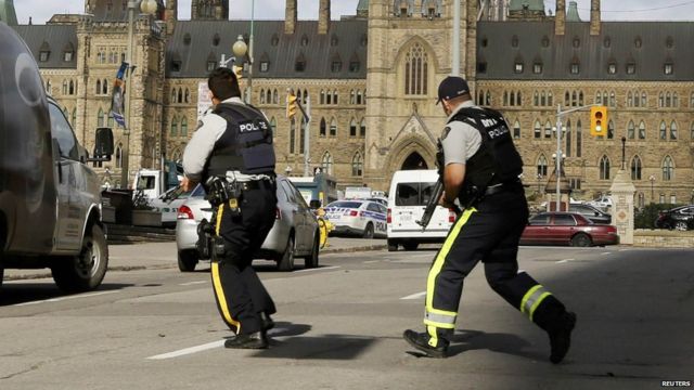 圖輯：加拿大首都渥太華發生槍擊事件 - BBC News 中文