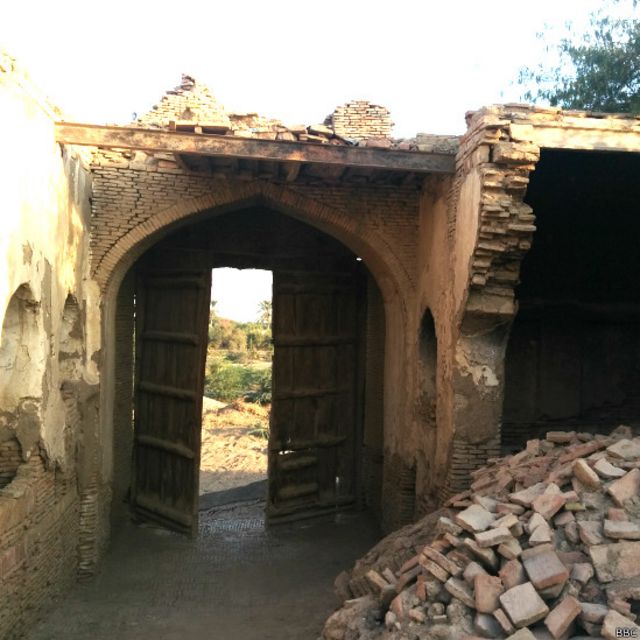 راجن پور کا قلعہ ہڑند - BBC News اردو