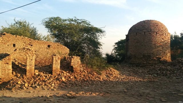راجن پور کا قلعہ ہڑند - BBC News اردو
