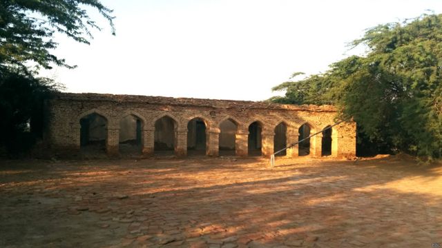 راجن پور کا قلعہ ہڑند - BBC News اردو