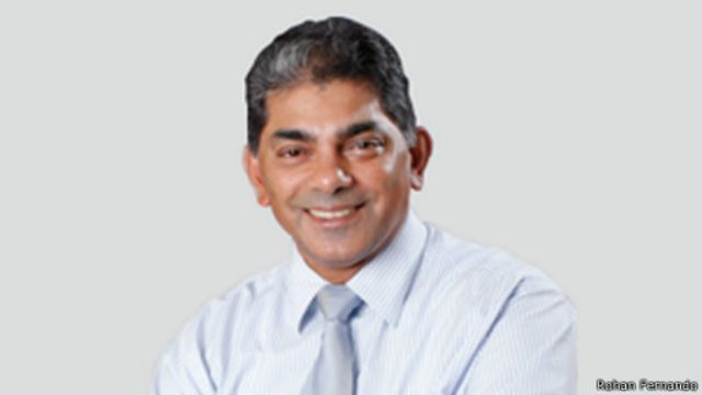 රුසියාවට දැමූ තහංචියෙන් බැටකන ලංකාවේ තේ - BBC News සිංහල