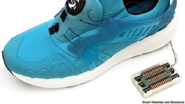 Ilmuwan ciptakan sepatu penghasil listrik - BBC News Indonesia