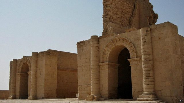 داعش تخریب بقایای شهر باستانی هترا را آغاز کرد - BBC News فارسی