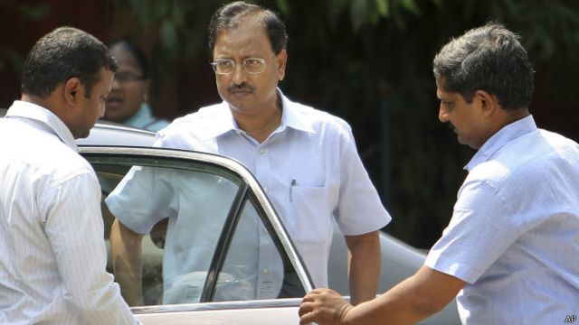 ඉන්දීය පරිඝනක සේවයේ විශාලතම මූල්‍ය වංචාව හෙළි වෙයි - BBC News සිංහල