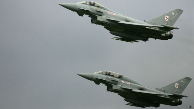 Fuerza aérea británica intercepta aviones rusos cerca del espacio aéreo de Reino Unido - BBC ...