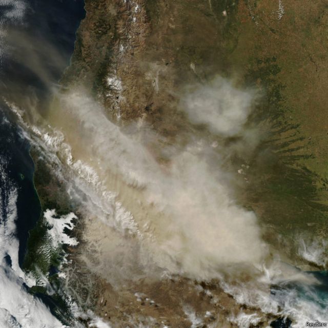 Las imágenes más impactantes de la erupción del volcán Calbuco en Chile ...