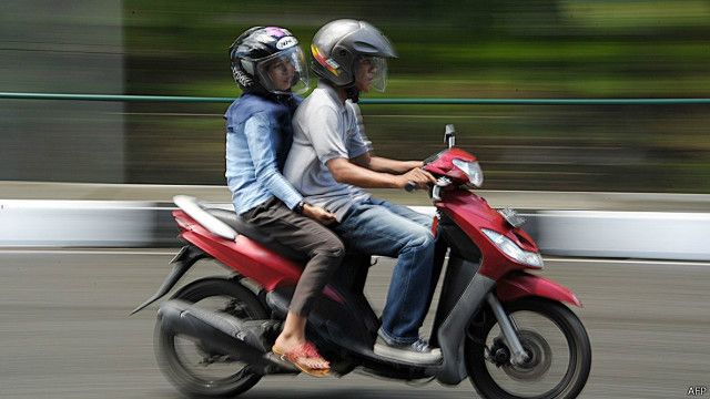 Trensosial Larangan Naik Motor Lawan Jenis Di Aceh Utara Picu