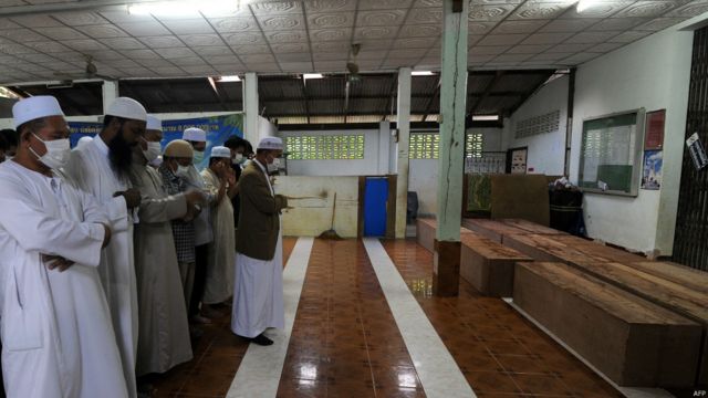 Temuan mayat di 'kamp perdagangan manusia' di Thailand - BBC News Indonesia