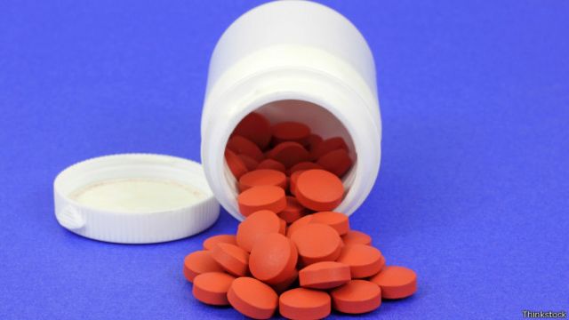 Ibuprofeno ou paracetamol? Saiba quando tomar um ou outro - BBC News Brasil