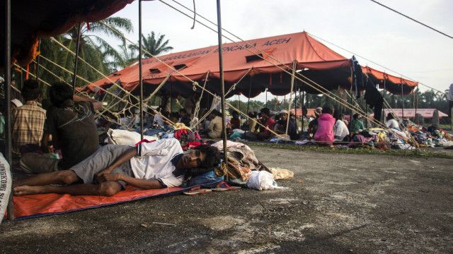 Mengapa orang-orang Rohingya melarikan diri dari Myanmar? - BBC News ...