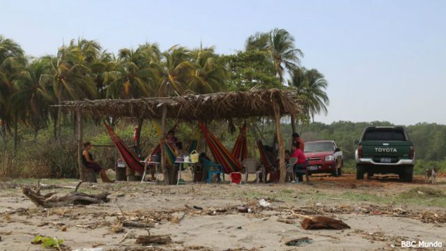 Intipucá City, el pueblo más estadounidense de El Salvador - BBC News Mundo