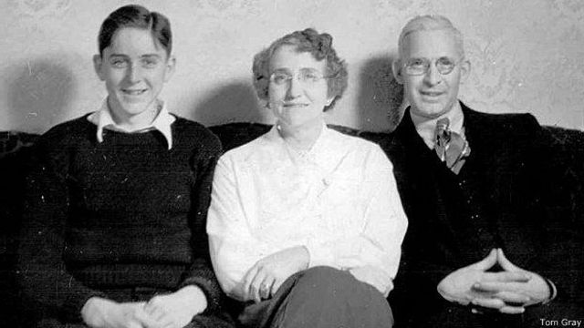 El regreso a casa de un marino "desconocido" caído en Pearl Harbor ...