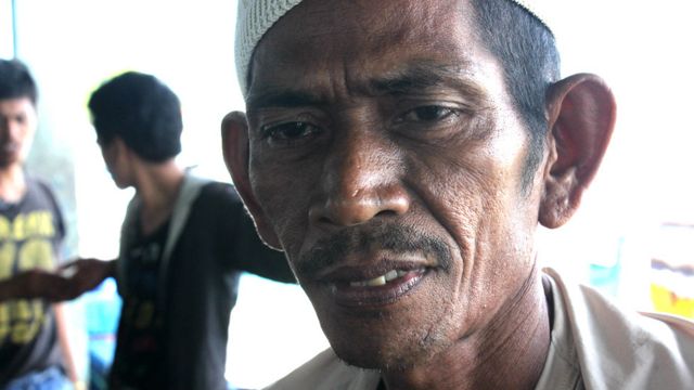 Berkunjung ke pelelangan ikan di Paotere, Makassar - BBC News Indonesia