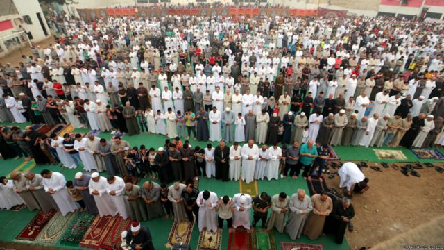 Perayaan Idul Fitri berbagai tempat di dunia - BBC News Indonesia