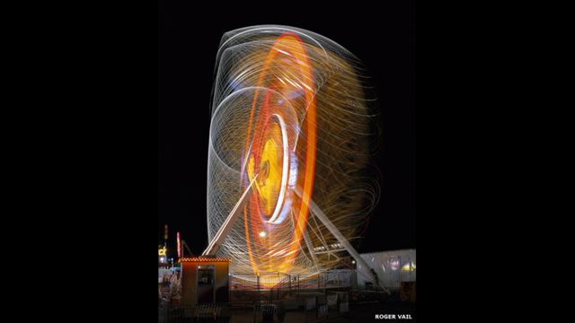 Triển lãm ảnh của nghệ sĩ Mỹ Roger Vail - BBC News Tiếng Việt