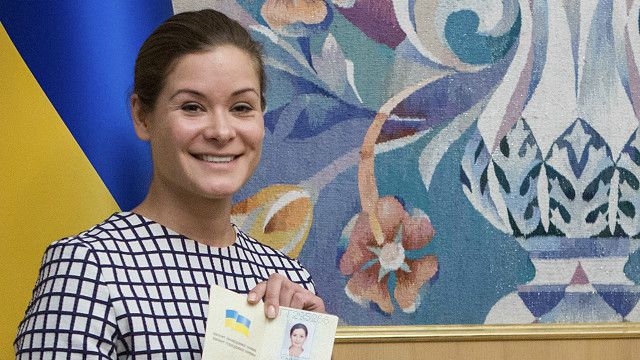 Марія Гайдар іде у відставку, але лишається у команді Саакашвілі - BBC ...