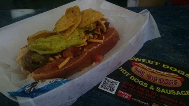 El nicaragüense que tiene "el mejor sitio de hot dogs" de todo Estados ...